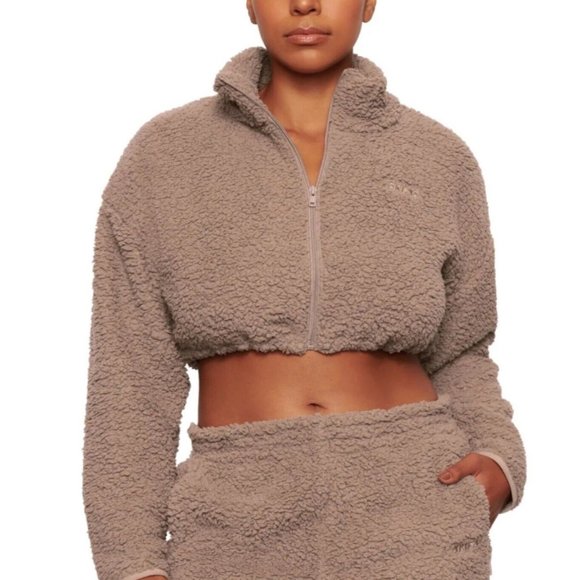 SKIMS | Jackets & Coats | 25 Womens Teddy High Pile Fleece Crop Full ...